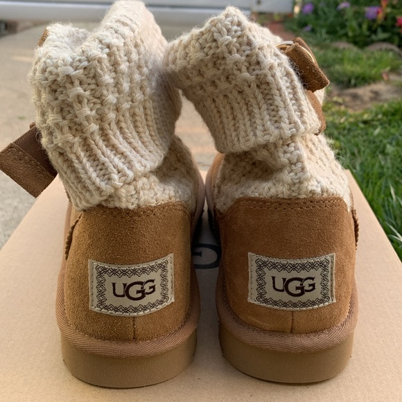 UGG | Shoes | Ugg Oatmeal Womens Classic Solene Mini Size 8 Nwt ...